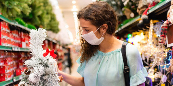 Holiday 2020 Consumer Spending: Your Questions Answered- Insights | Equifax